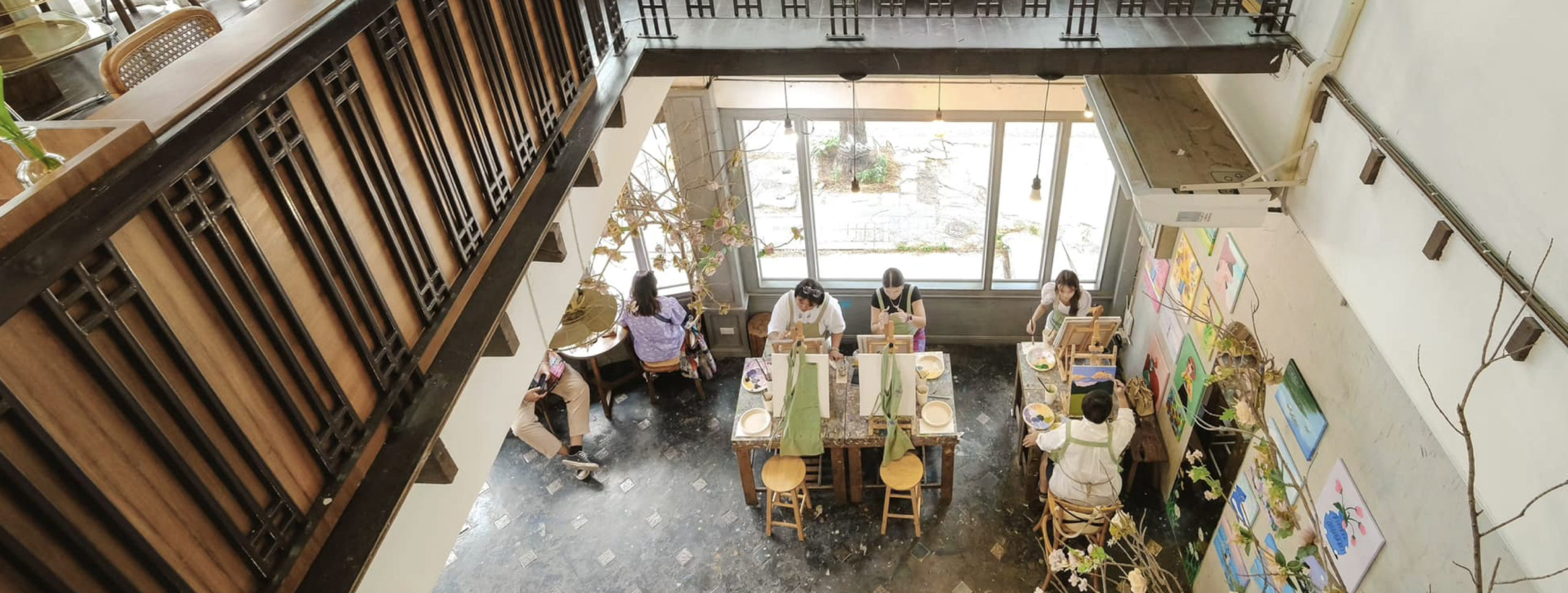 Paw made Cafe – Bright Sky